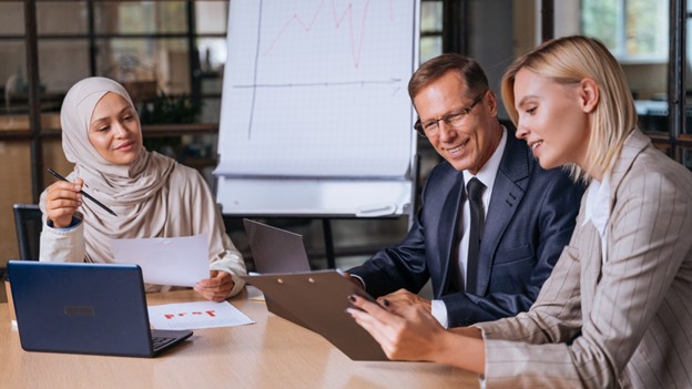 How to Streamline Regulatory Compliance Management with AI - Lakeland ...